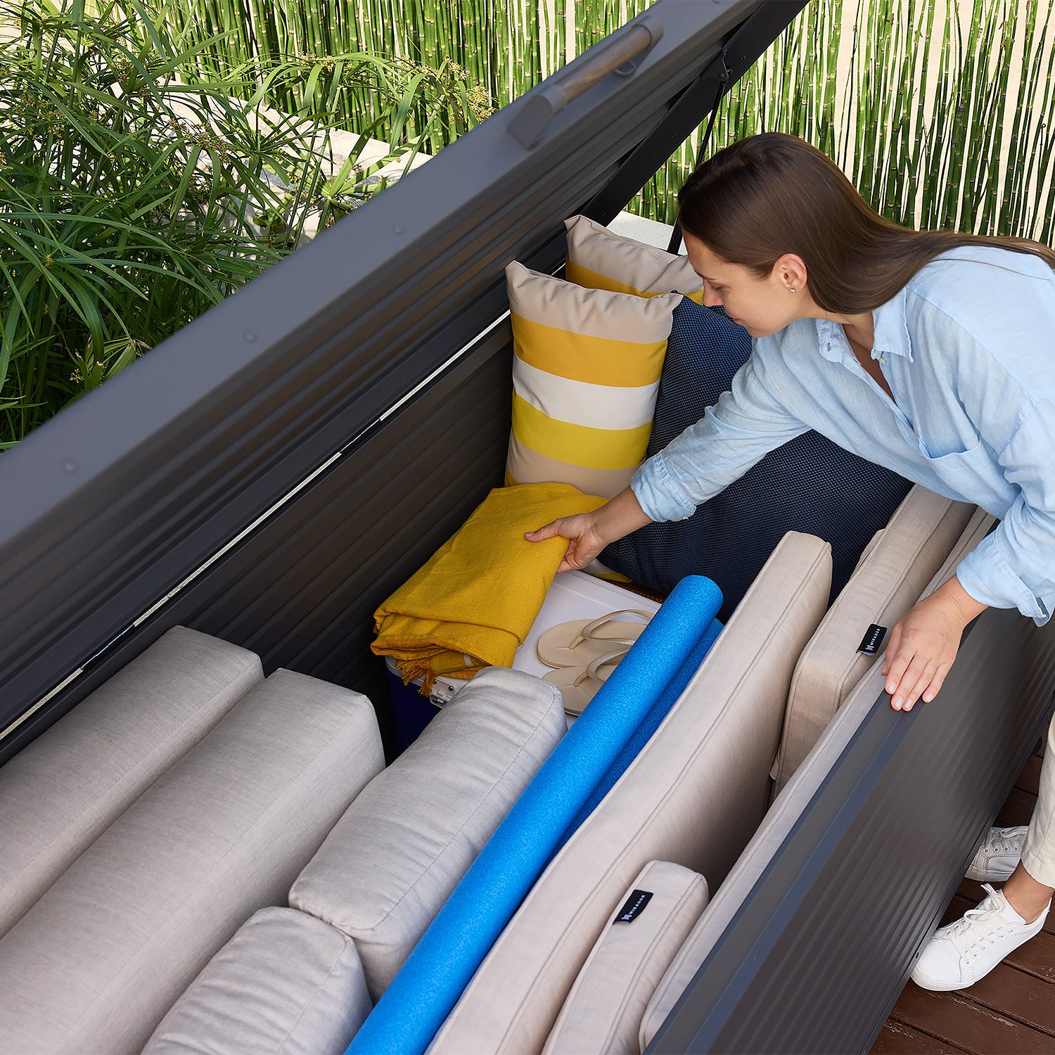 Pergolas, gazebos, outdoor living furnitures | Mirador Outdoor